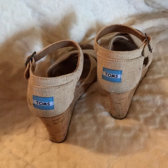 Toms | Shoes | Toms Beige Wedge | Poshmark